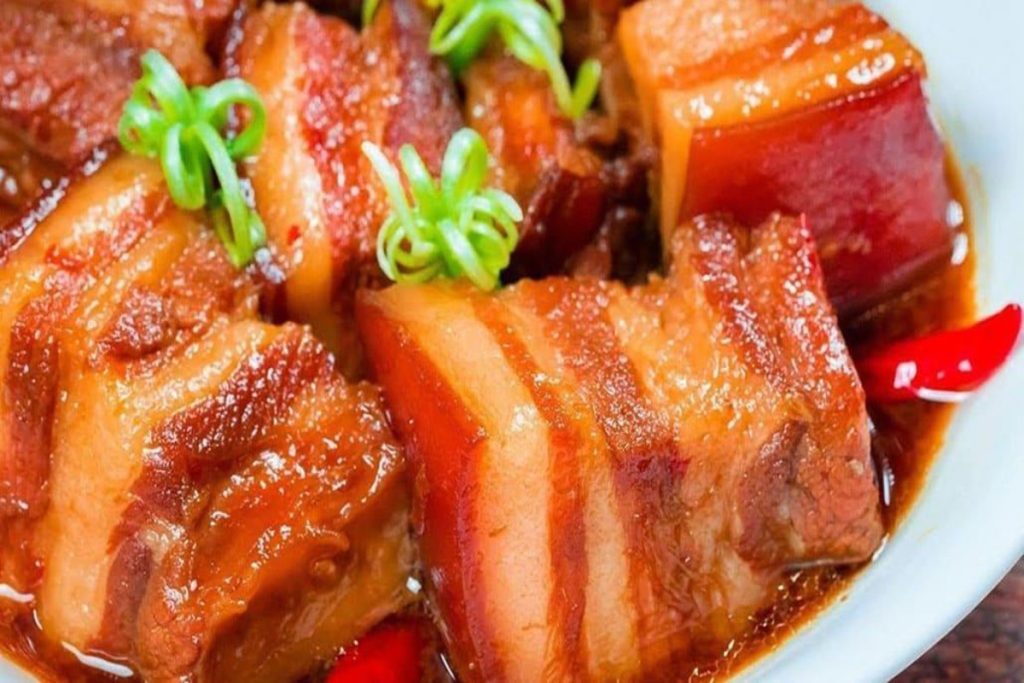 Porc au caramel: la vrai recette de cuisine vietnamienne
